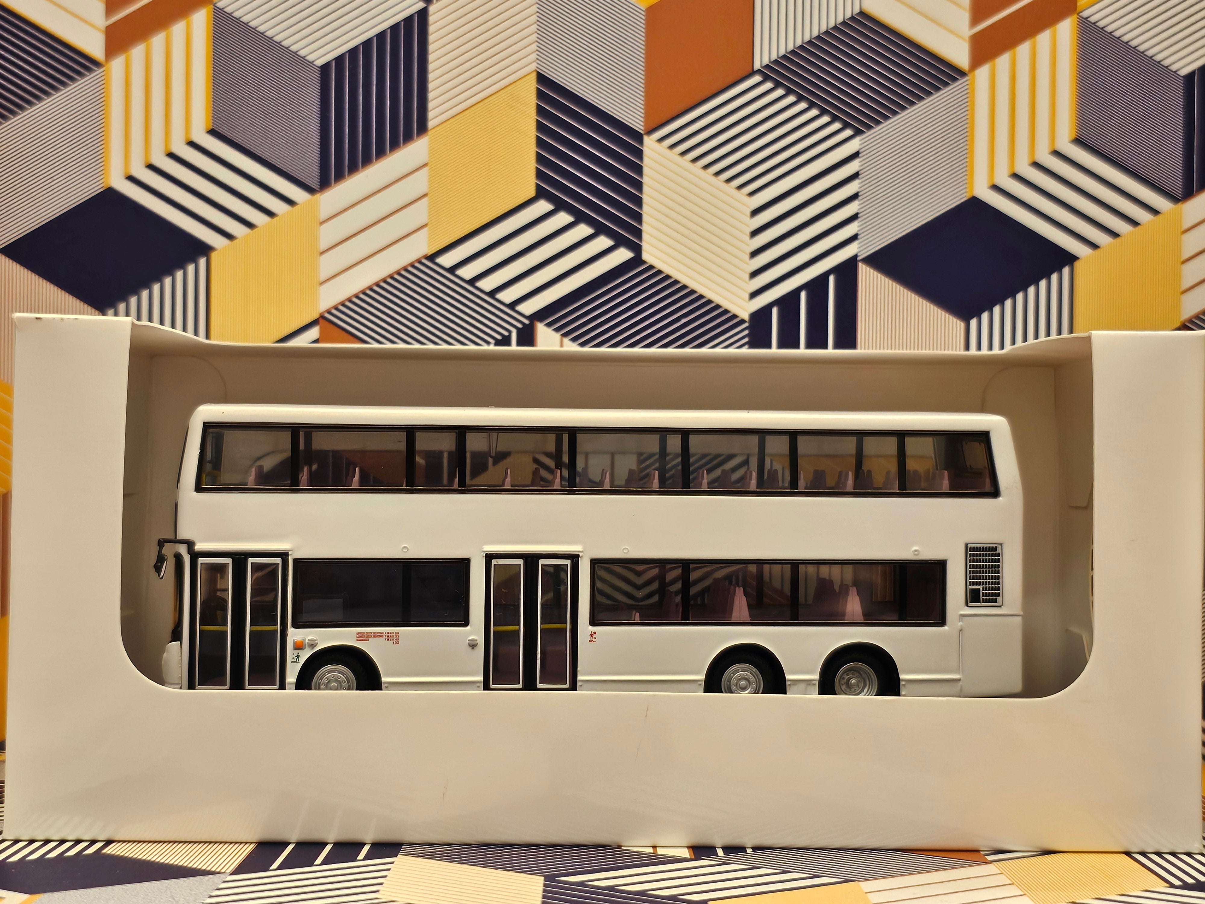 Super Volvo Olympian 12m~ White – MSD BUS~ pre-owned bus model